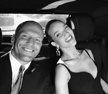 Jason Statham kaj Rosie Huntington-Whiteley