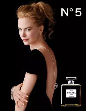 Legendinio kvepalų chanel №5 gimtadienis 103804_8