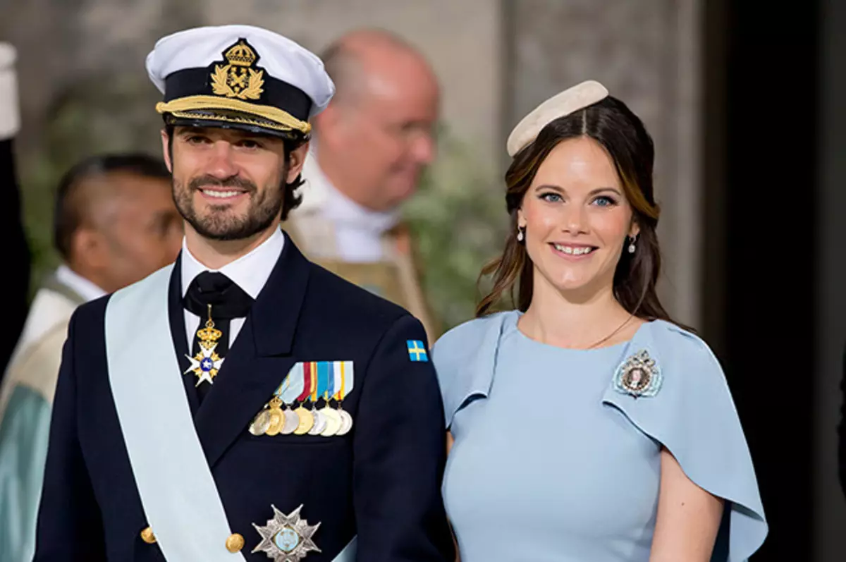 Prince of Sweden Karl Philipp uye Princess Sofia yakatapukirwa Coronavirus