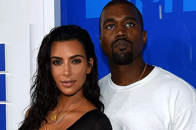 Kim Kardashian ngawaler Kanye Kulon ka jaringan sosial kusabab poto di bumi