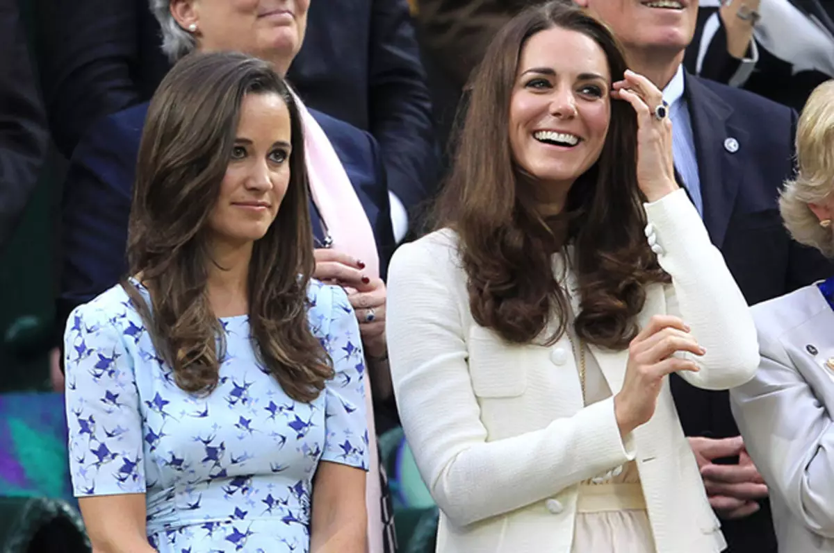 Pippa and Kate Middleton