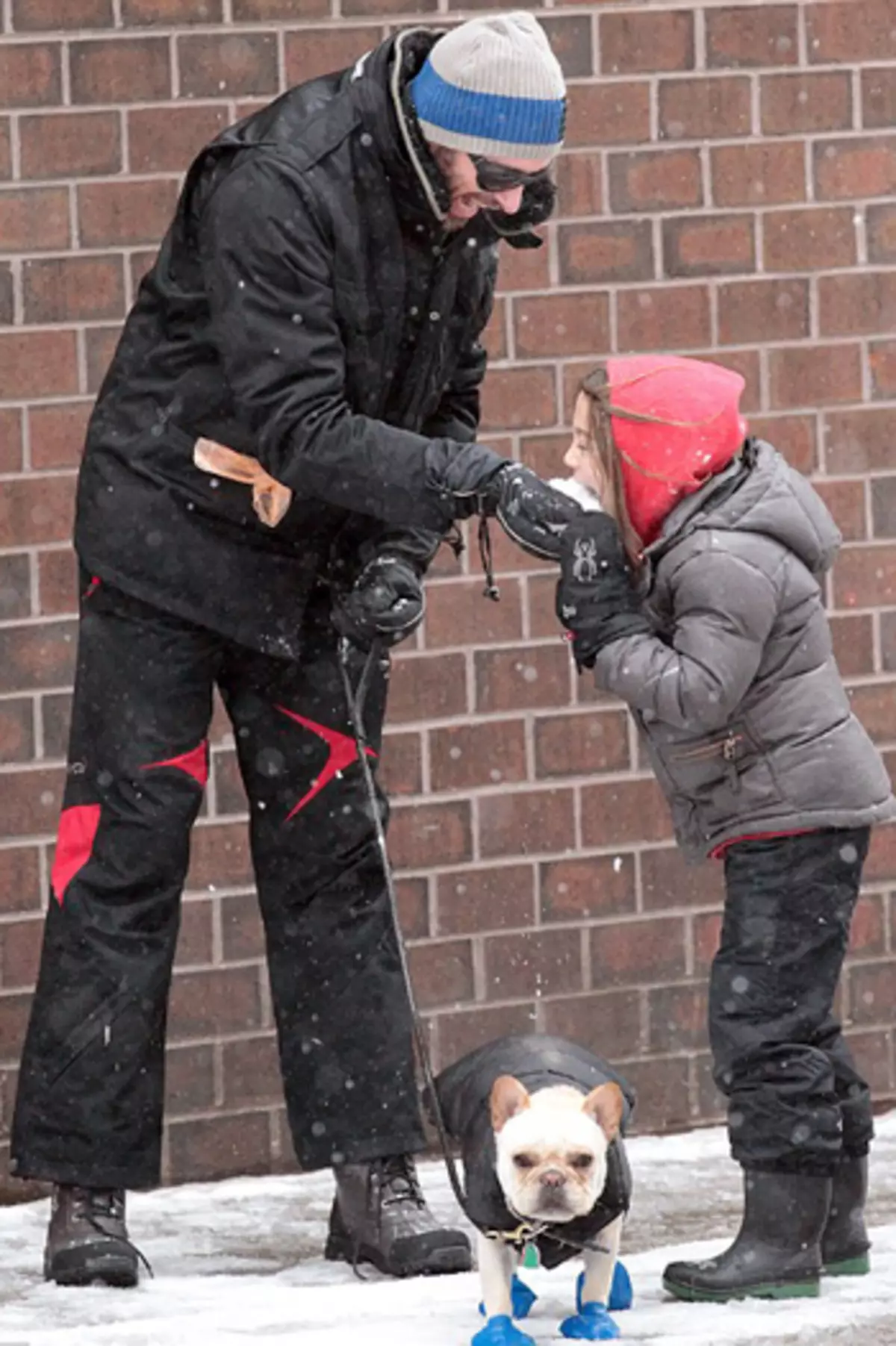 Hugh Jackman con la figlia Ava: camminando attraverso la New York coperta di neve 116143_2