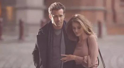 Rosie Huntington-Whiteley και Ryan Reynolds στο διαφημιστικό βίντεο: Πρώτη ημερομηνία 128384_3