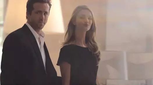 Rosie Huntington-Whiteley in Ryan Reynolds v promocijskem videu: prvi datum 128384_5