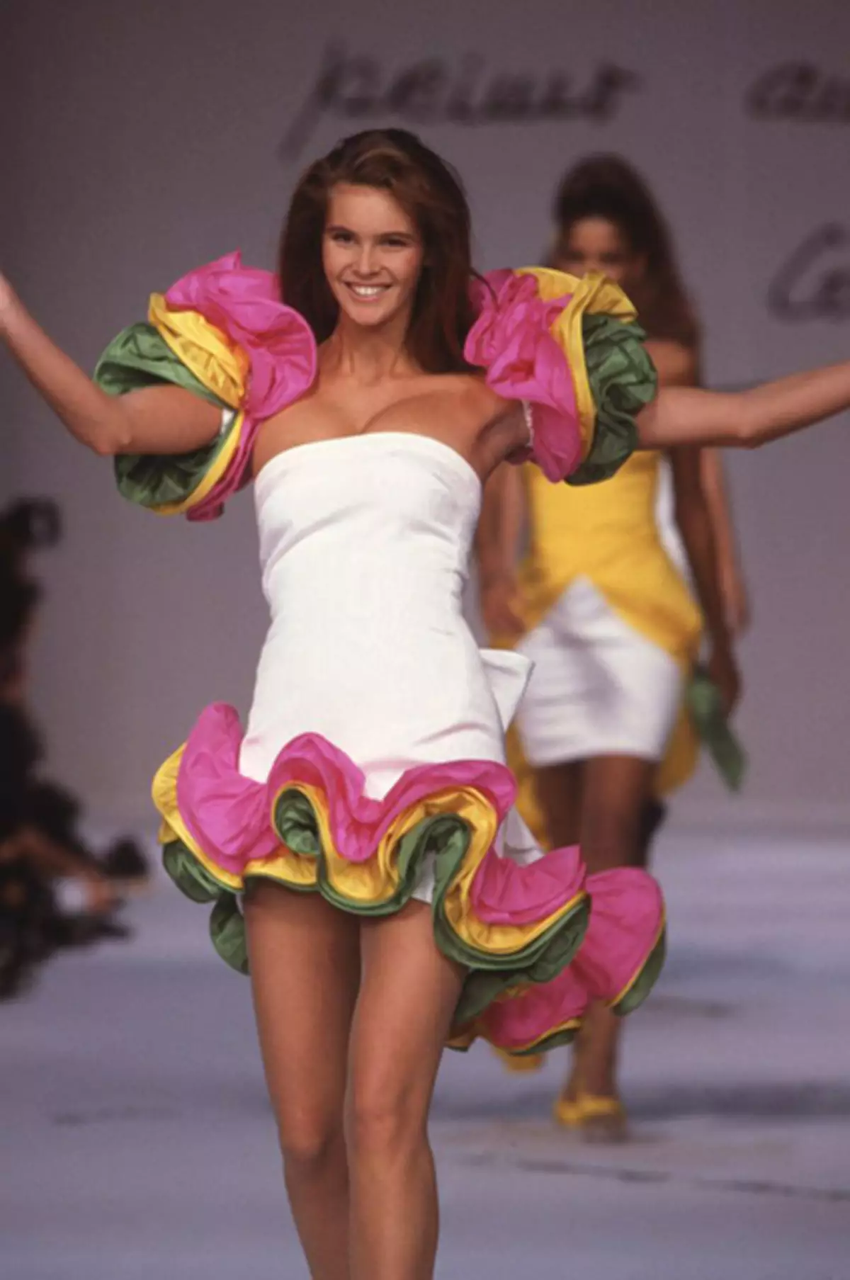 Sauran supermodels: daga Brooke Shields da Powlins Porizkova zuwa Katosh - babban taurari na 1980s podium 13133_63