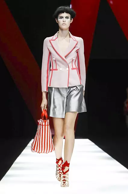 Fashion Week in Milan: mostra TOD's e Giorgio Armani Spring-Summer 2018 135571_47