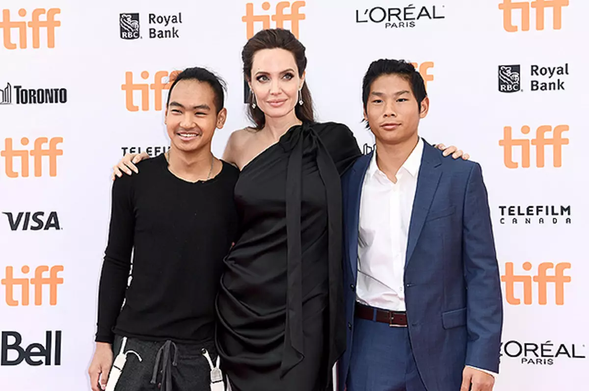 Angelina Jolie akan dibaca oleh karir anak-anaknya di Hollywood