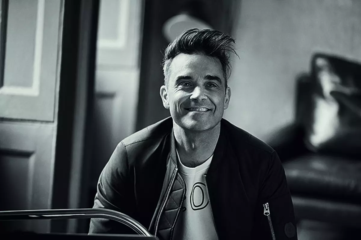 Robbie Williamsin kokoelmasta seuraavaan skandaaliin Kendall Jennerin kanssa: Mitä muuta puhui muodissa tällä viikolla 140369_9