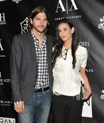 Donna Karan invita: Demi Moore, Ashton Kutcher, Anna Winters en la recepción en Nueva York 142151_11