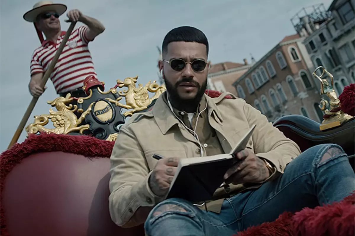 Timati sa clip.