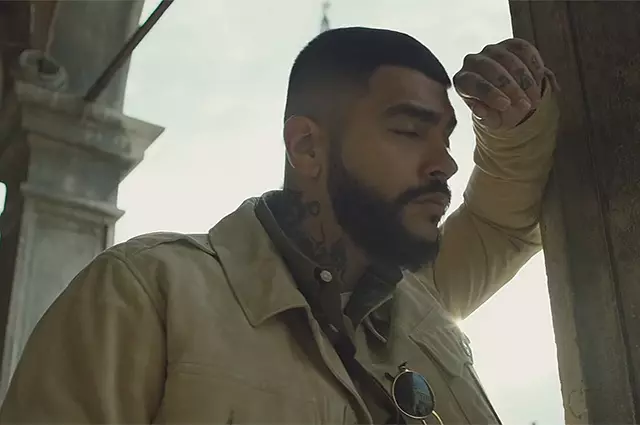 Timati sa clip.