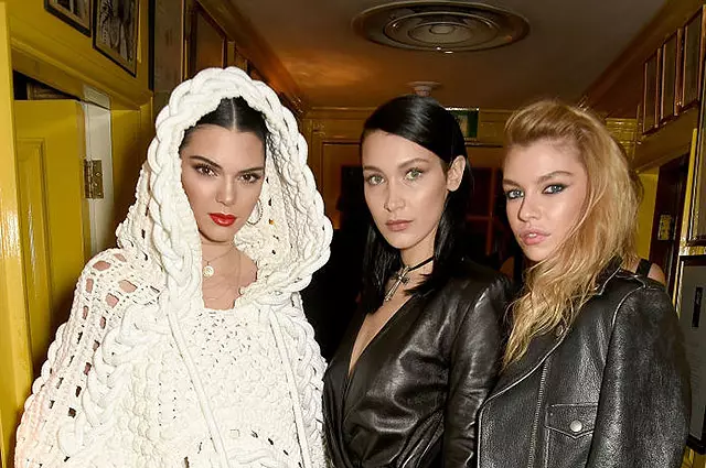 Kendall Jeenner, Bella Hadid na Yorodani Dunn mu birori bya Burberry