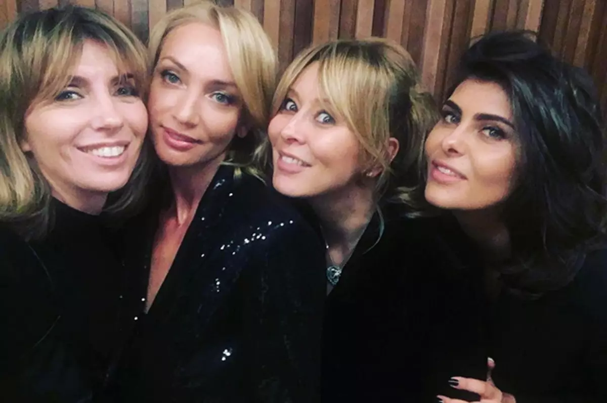 Svetlana Bondarchuk, Natalia DuboVitskaya, Dina Habirova og Nadezhda Obolentsva