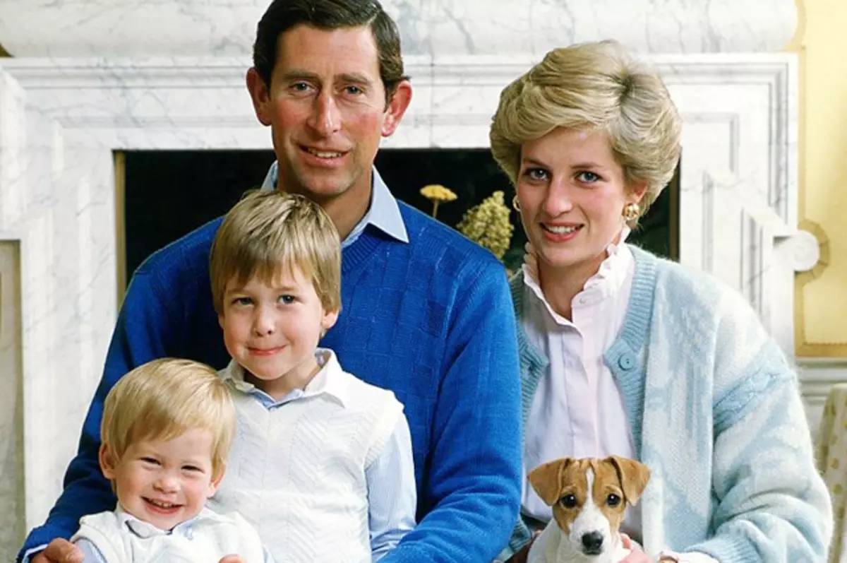 Lettres d'archives de princesse Diana: toucher des histoires sur William et Harry et non seulement