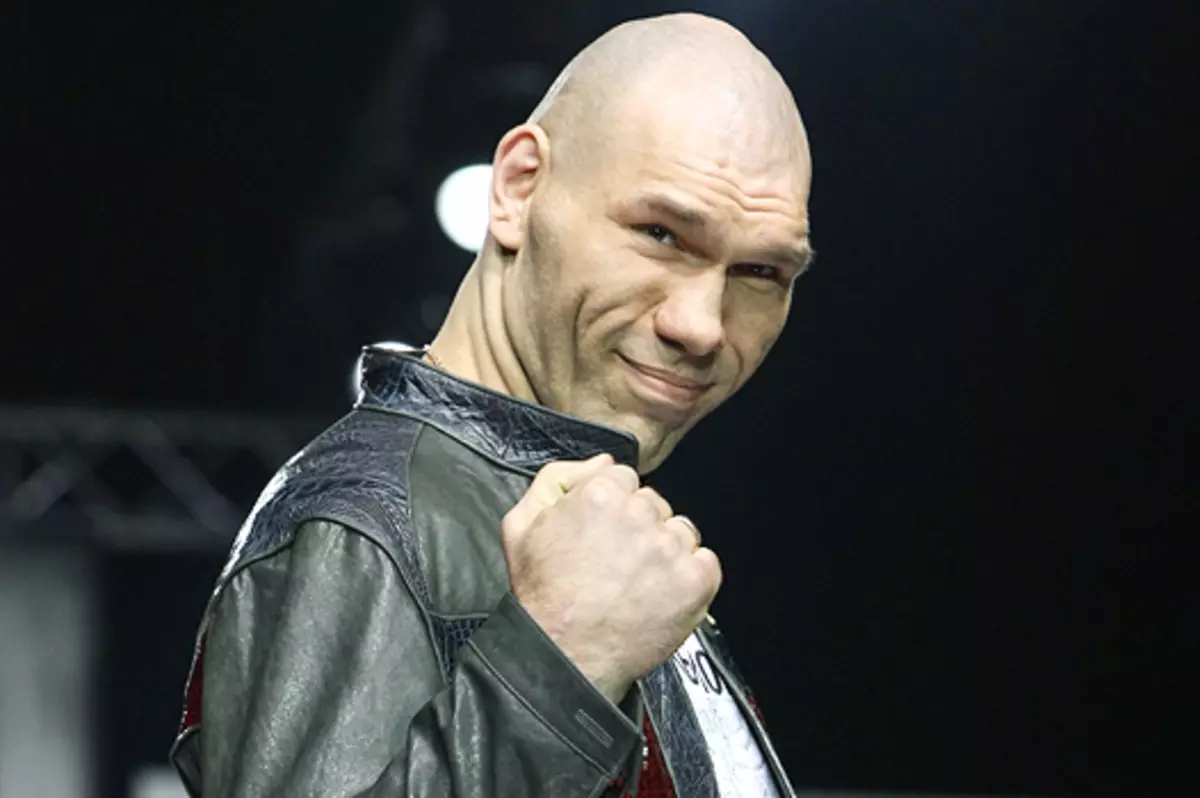 Nikolay Valuev do të kthehet në