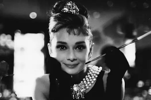 Audrey Hepburn - mafi kyawun mace na ƙarni na ashirin