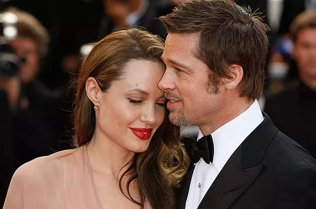 弁護士Angelina Jolieがブラッドピットで離婚女優に関する情報を確認