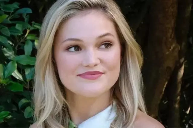 Olivia Holt fel Kate