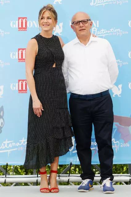 Jennifer Aniston lan Presiden The Giffoni Film Festival Claudio Jugitosi