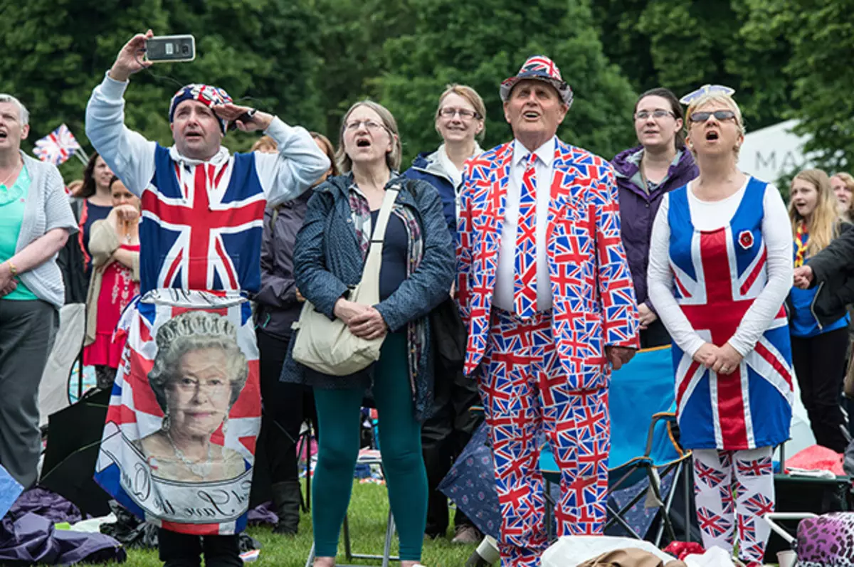 Saoire ar ócáid ​​90 bliain Elizabeth II