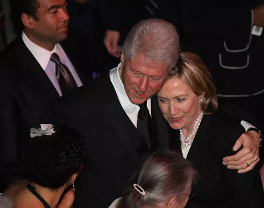 คู่รัก: Bill และ Hilary Clinton 200227_2