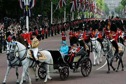 Ratu Elizabeth II sohor ulang taun