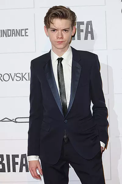 Tomas Sangster.