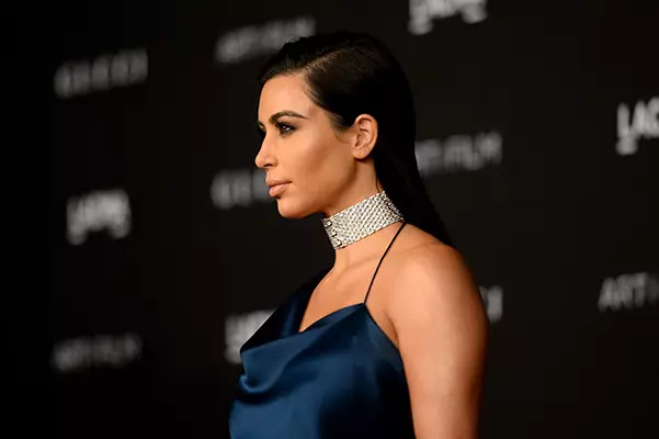 Kim Kardashian luga o ata + Ata tifaga Gala i le 2014