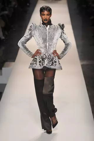 IVeki yeFashoni ephezulu eParis: Mbonise uJean-Paul Gautier 225788_16