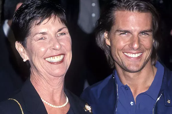 Tom Cruise met Moeder