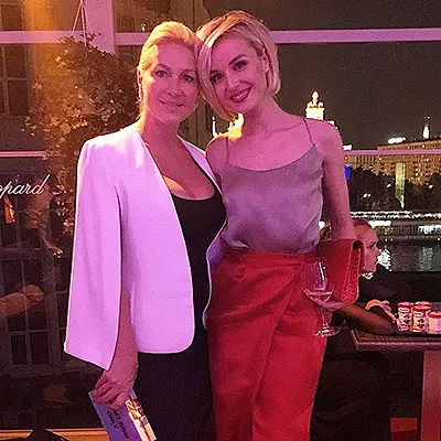 Ekaterina Odintsova agus Polina Gagarin