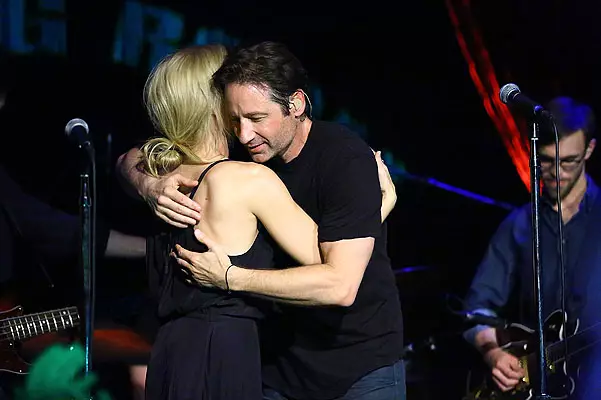 Gillian Anderson และ David Spiritual