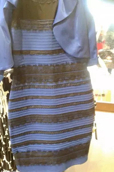 Thedress.