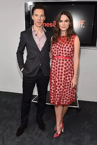 Keira Knightley û Benedict Cumberbatch li konferansek çapameniyê li Los Angeles