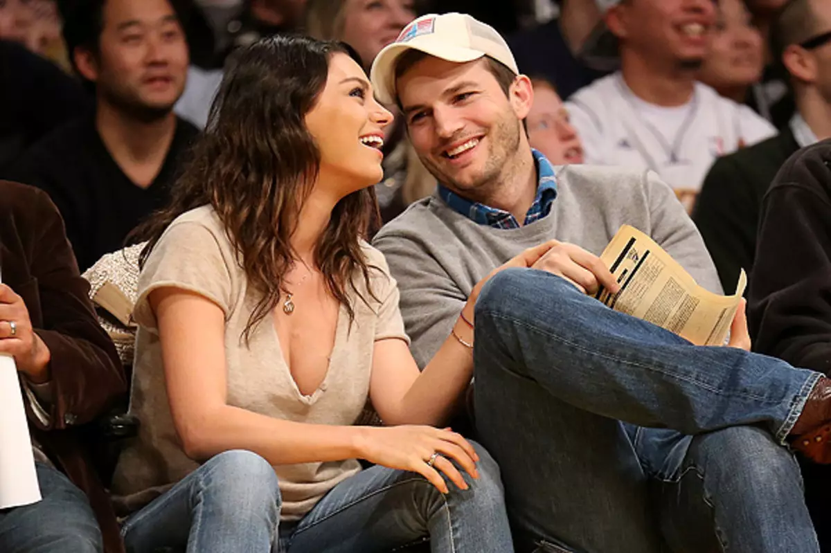 Mila Kunis e Ashton Kutcher casáronse secretamente?