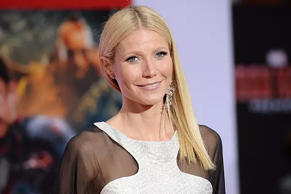 Dia de inicialização: Gwyneth Paltrow joga burghers e Donatas