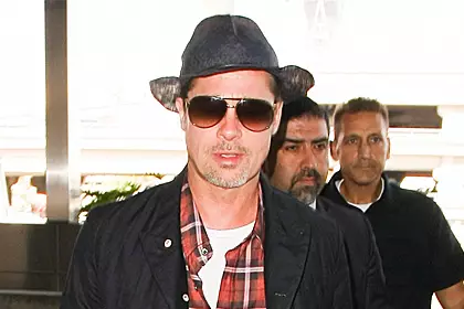 Brad Pitt ຢູ່ສະຫນາມບິນ: ຫນັງເລື່ອງປັນຫາສໍາລັບແວ່ນຕາມືດບໍ?