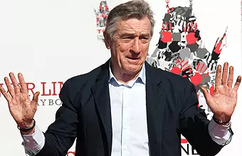 Robert Deniro "Heritated" iz kitajskega gledališča v Hollywoodu