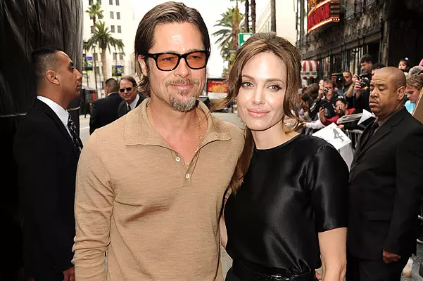 Angelina Jolie na Brad Pitt basoza amasezerano yo gushyingirwa