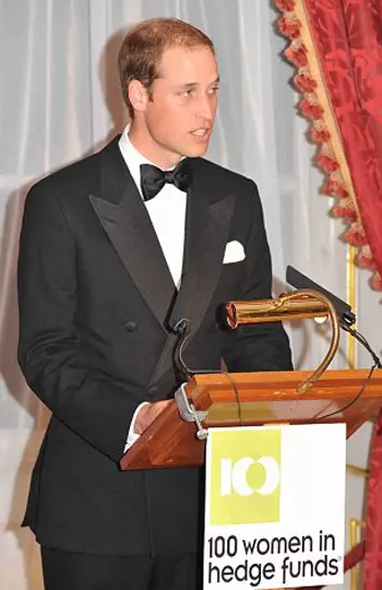 Star Style: Prince William thiab Catherine ntawm Gala noj hmo 320218_3