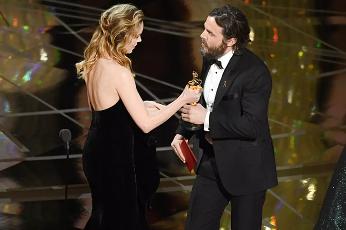 Bree Larson agus Casey Affleck