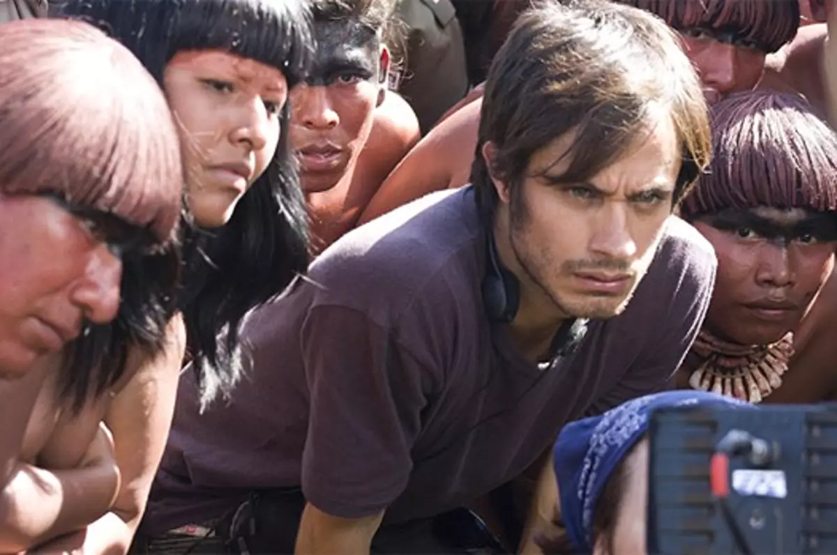 Gael Garcia Bernal ir