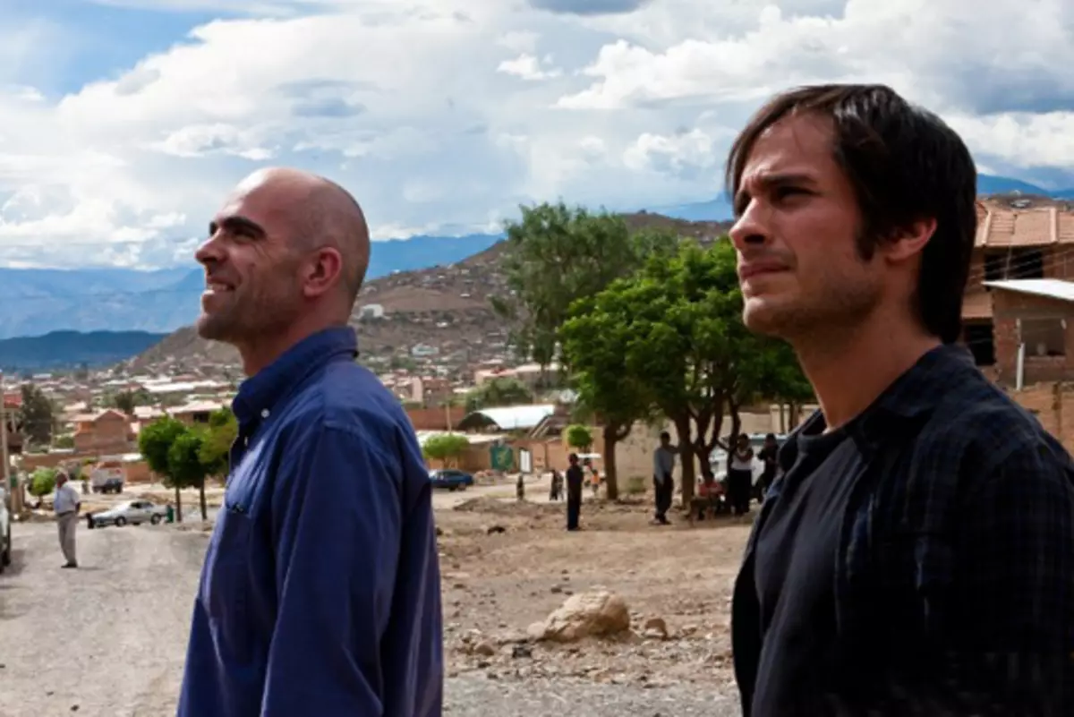 Gael Garcia Bernal และ 