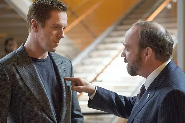 Damien Lewis en Paul Jamatti in die reeks