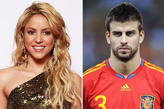 Shakira Romos su futbolo žaidėju?