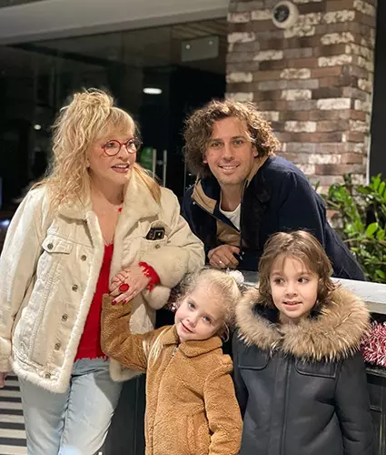 Alla Pugacheva na Maxim Galkin na watoto