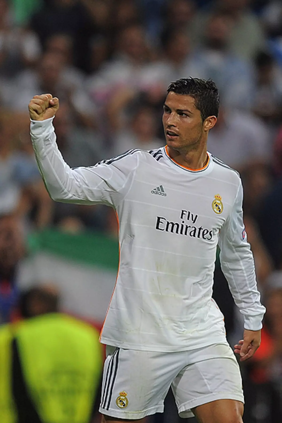 អ៊ីរីណា Shayk នៅលើខួបគម្រប់ខួប Cristiano Ronaldo 2