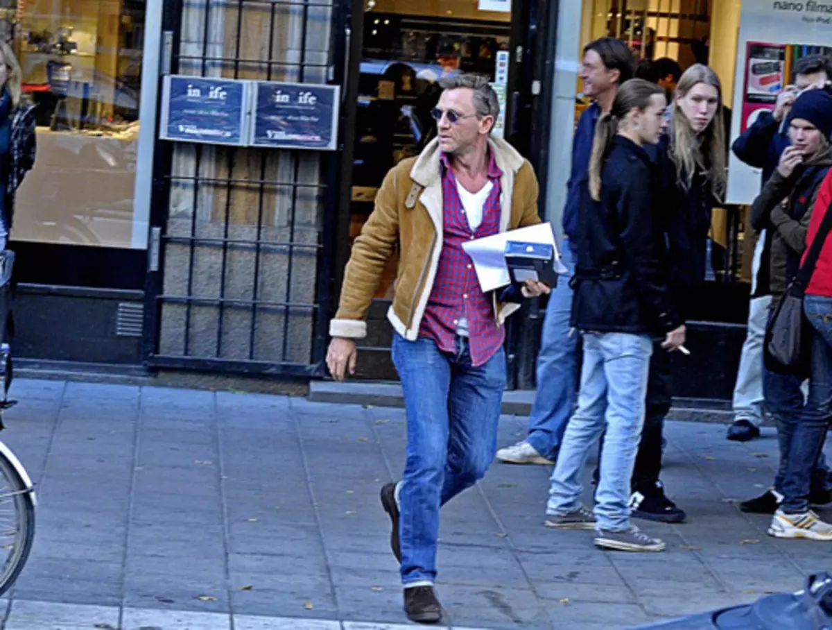 Styl Street Celebrity: Daniel Craig w Szwecji