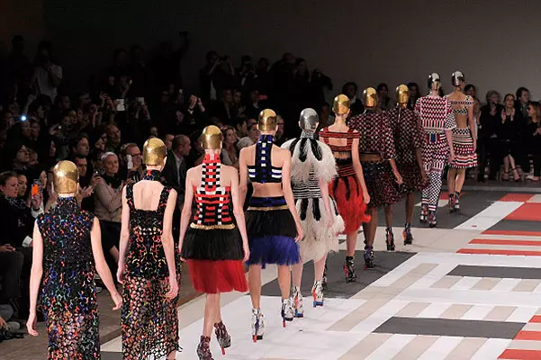 Settimana della moda a Parigi 2013: Alexander McQueen