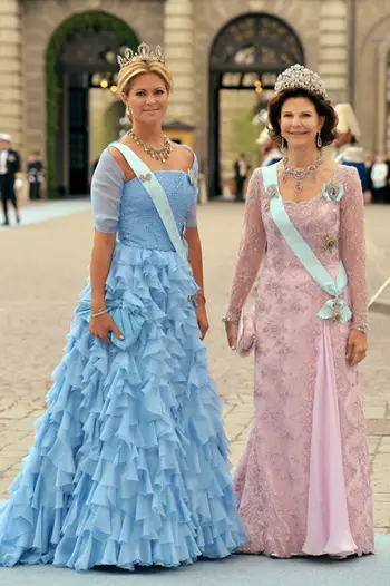 Sweden amakondwerera: Princess Victoria atakwatirana 339981_26